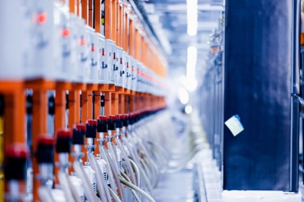 A guide to working with an electronic engineering company - Business Money